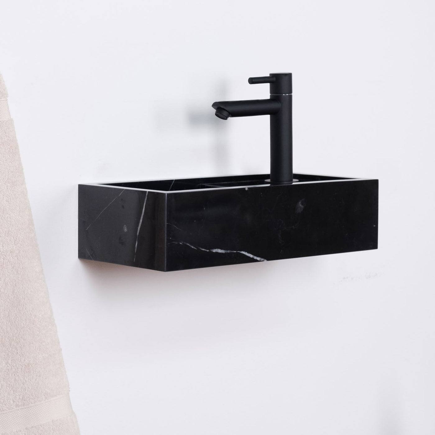 Marble toilet hand washer - Naleya - Black Marble — Furnified