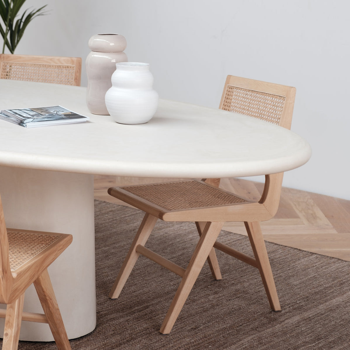 Hector organische mortex look eettafel - Ovaal - Microskin — Furnified