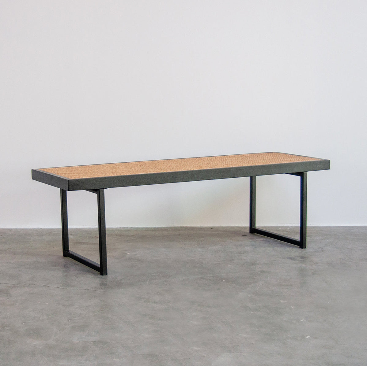 Zitbank met riet - Marco - Zwart/Naturel Rotan — Furnified
